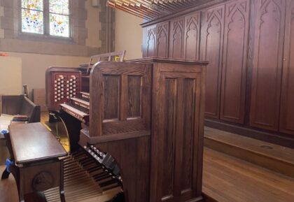 Skinner Organ - A fine west end installation - Regent Classic Organs